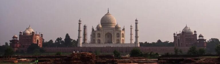Visiter le Taj Mahal à Agra : Un Guide Complet pour Votre Voyage en Inde